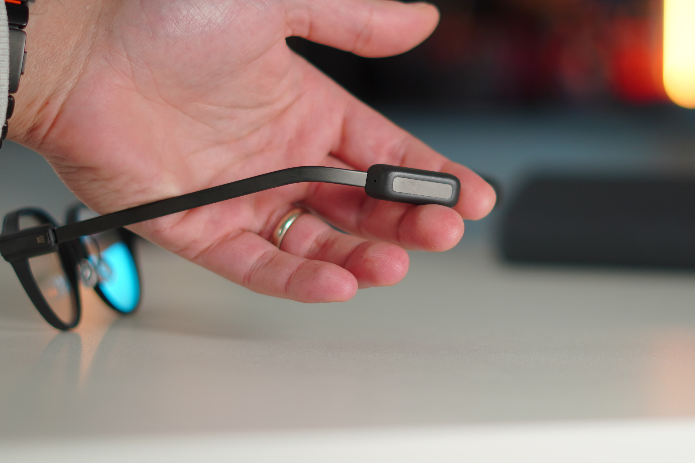 Smart glasses that finally look & feel normal - Even Realities G2 - 9to5Mac