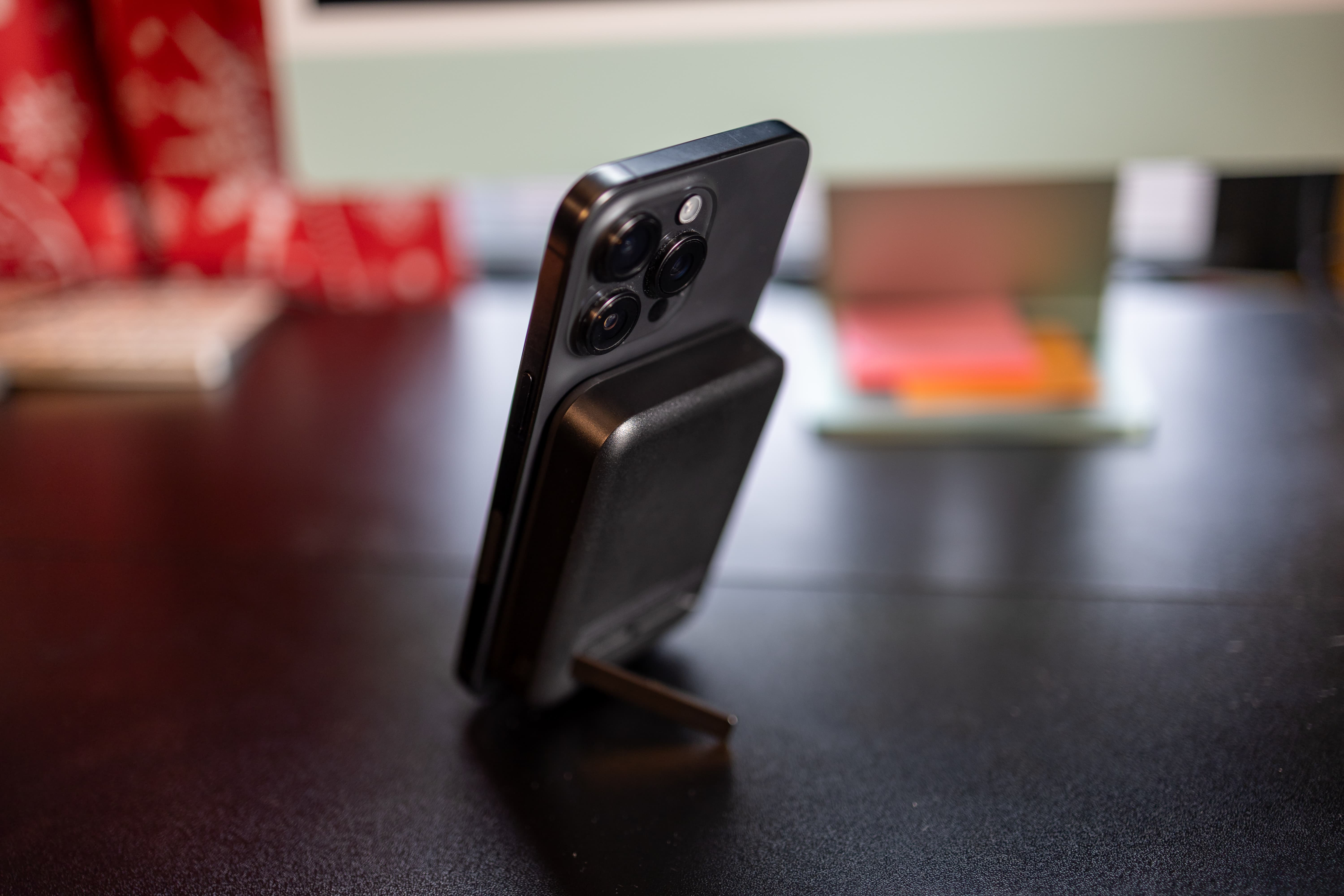 Hands-on with Belkin’s latest MagSafe stands, charging gear, power ...