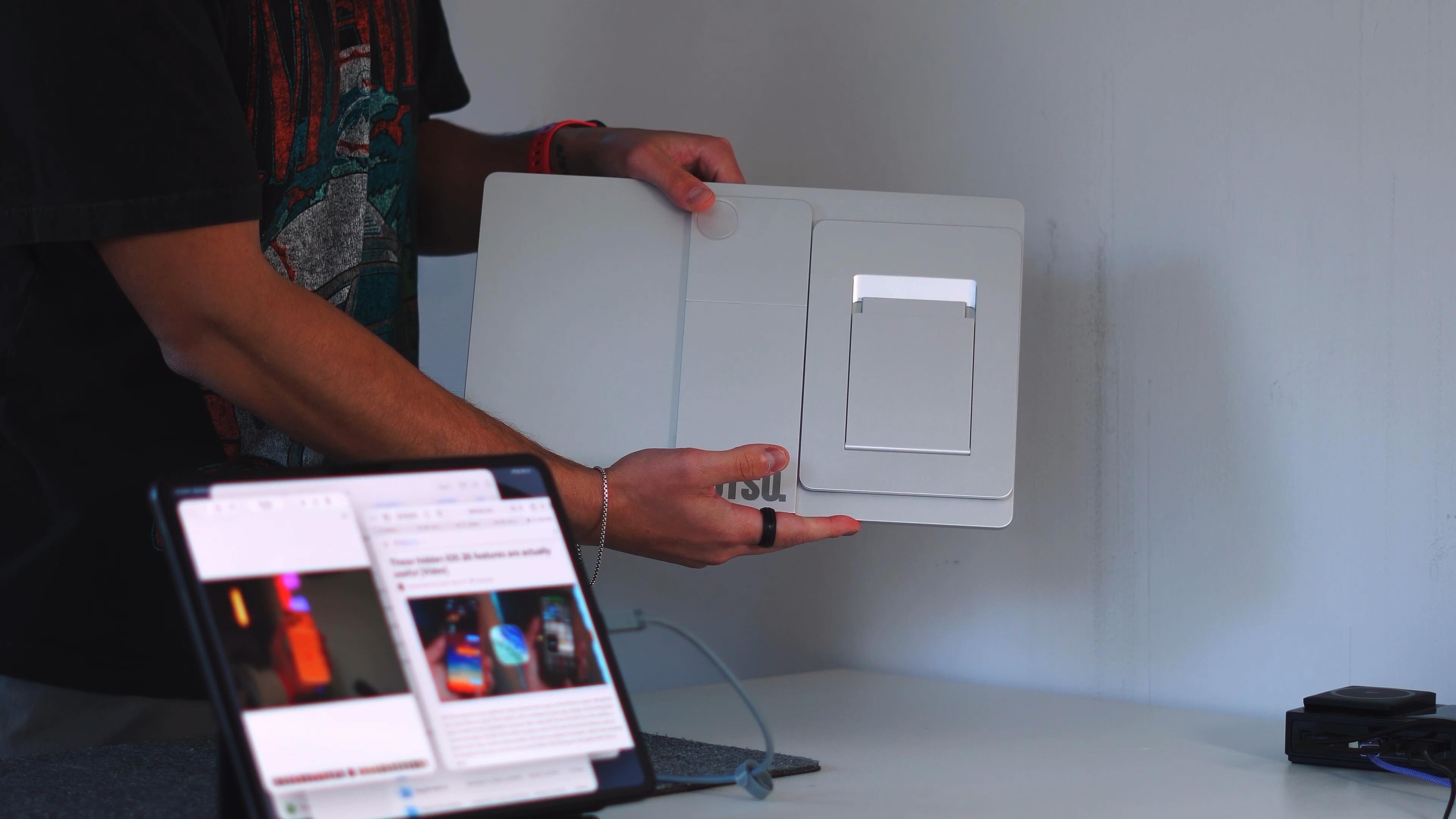 Review: Why the Sotsu FlipAction is my new favorite second screen for ...