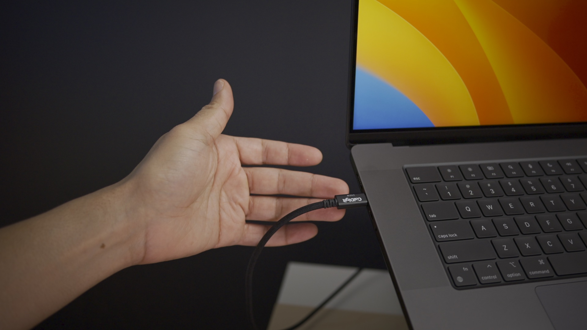 Review: CalDigit TS5 is the best Thunderbolt 5 dock for Mac users - 9to5Mac