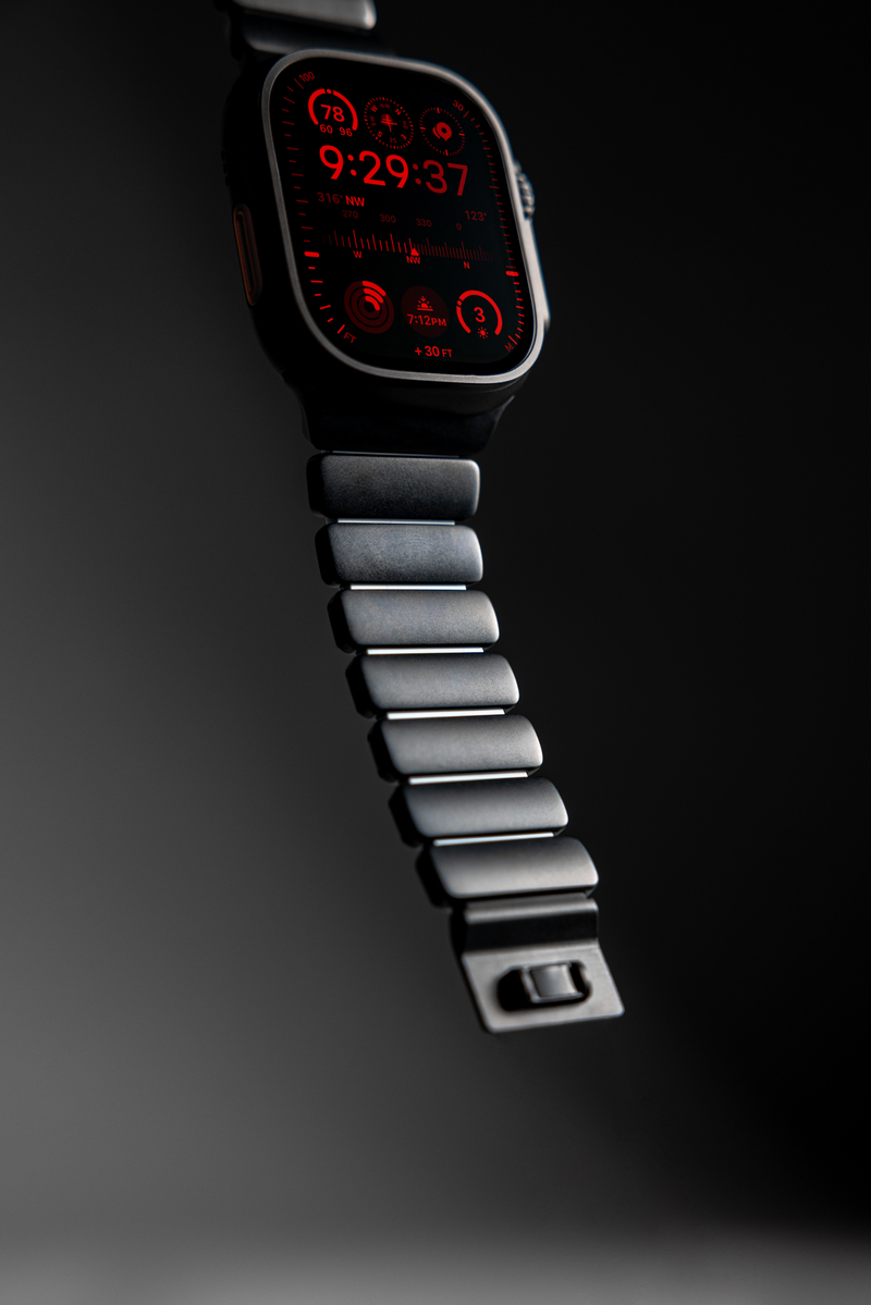 Nomad launches Icy Blue Stratos Band for Apple Watch - 9to5Mac