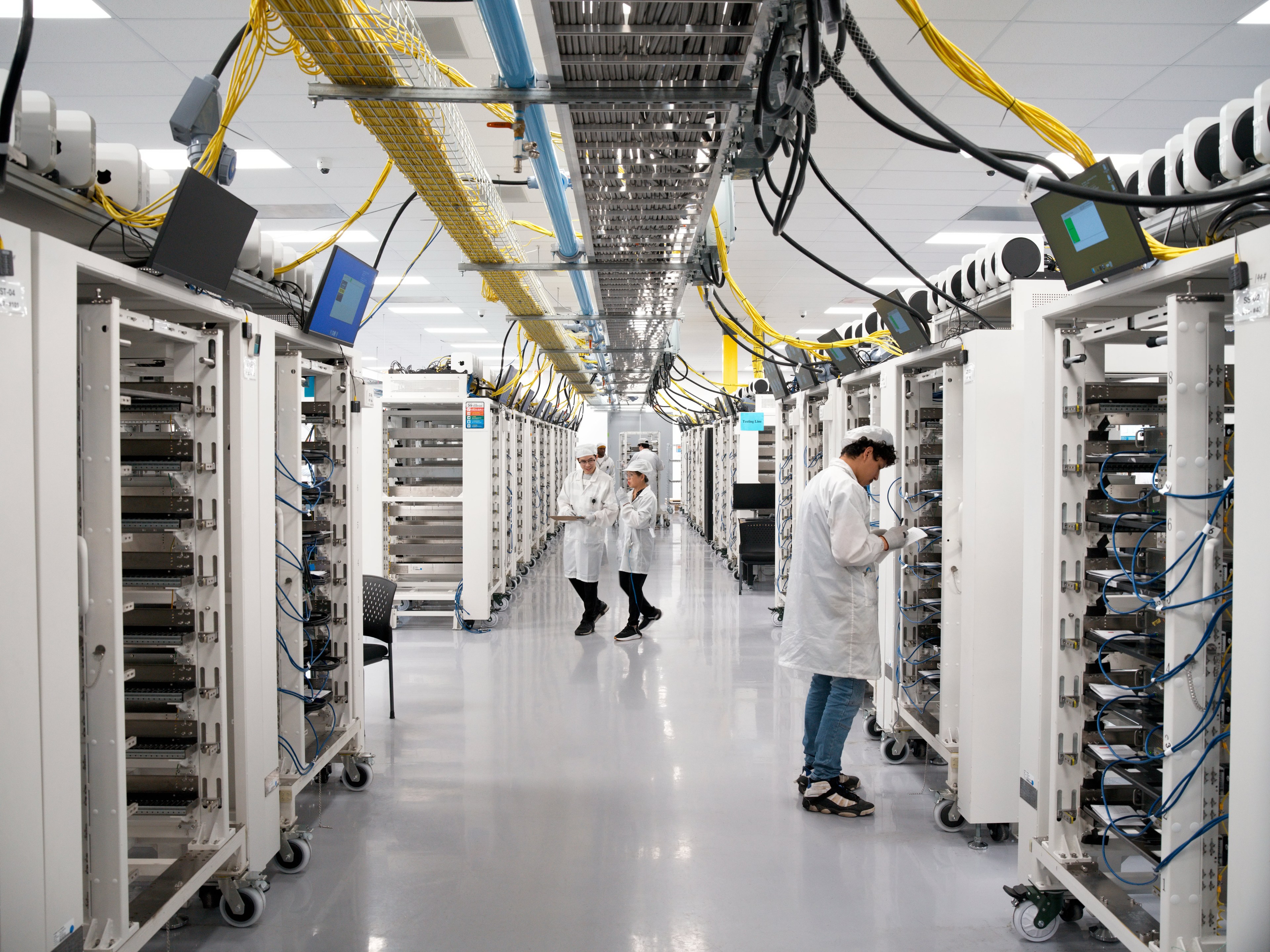 Apple shares more details, photos, and video of US Mac mini plant - 9to5Mac