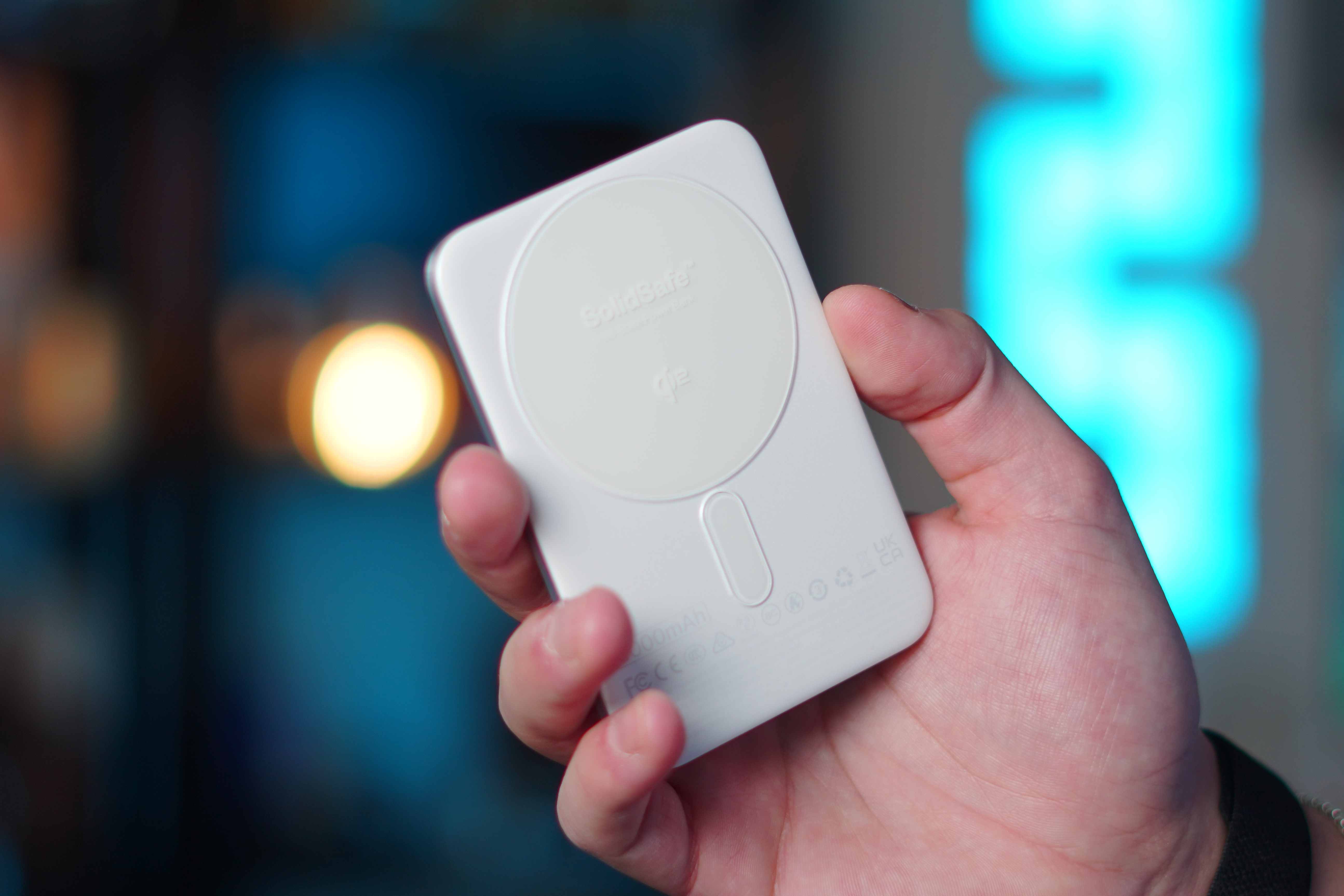 These are the best ultra-slim MagSafe batteries you can get today - 9to5Mac