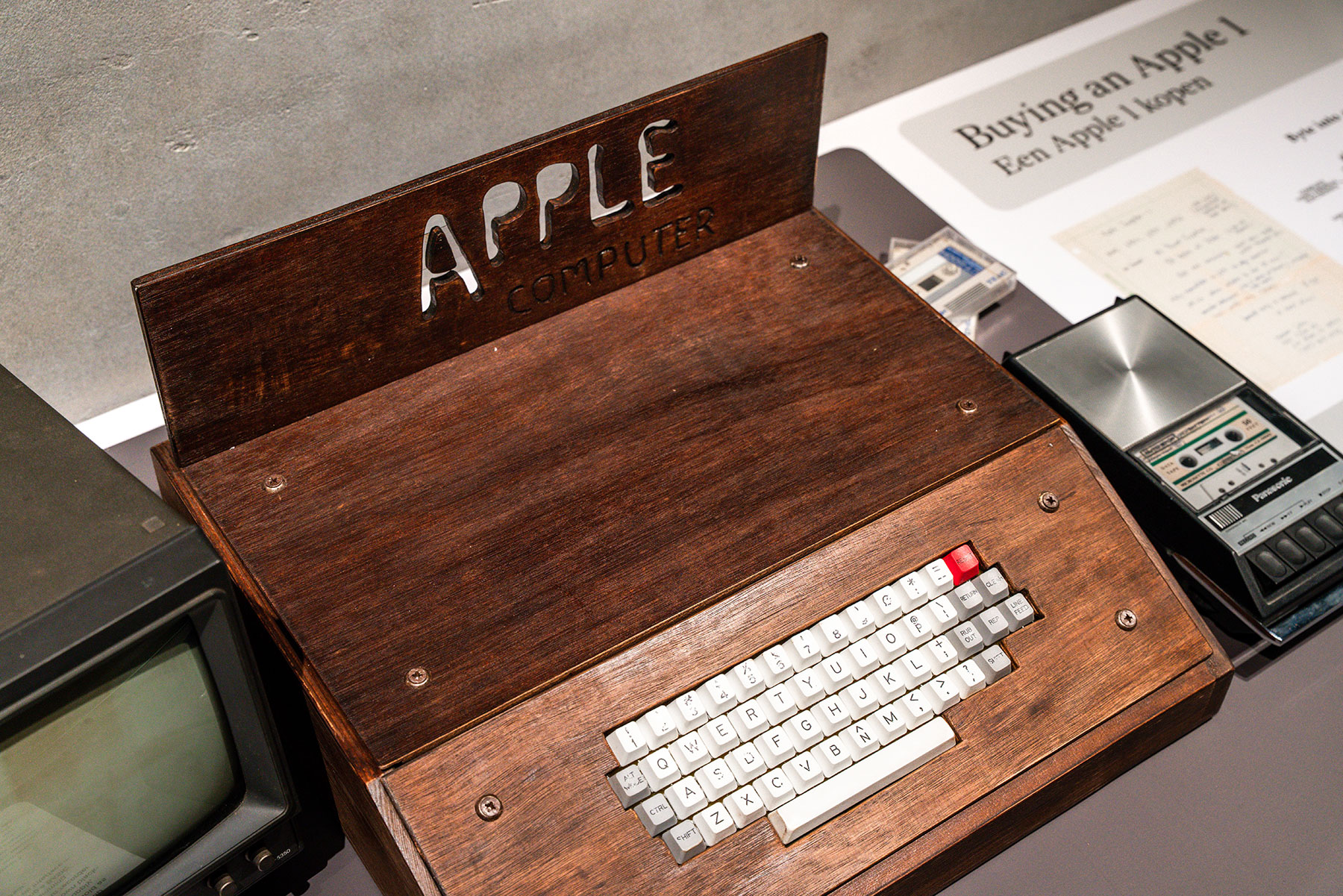 Europe’s largest Apple museum now open in the Netherlands - 9to5Mac