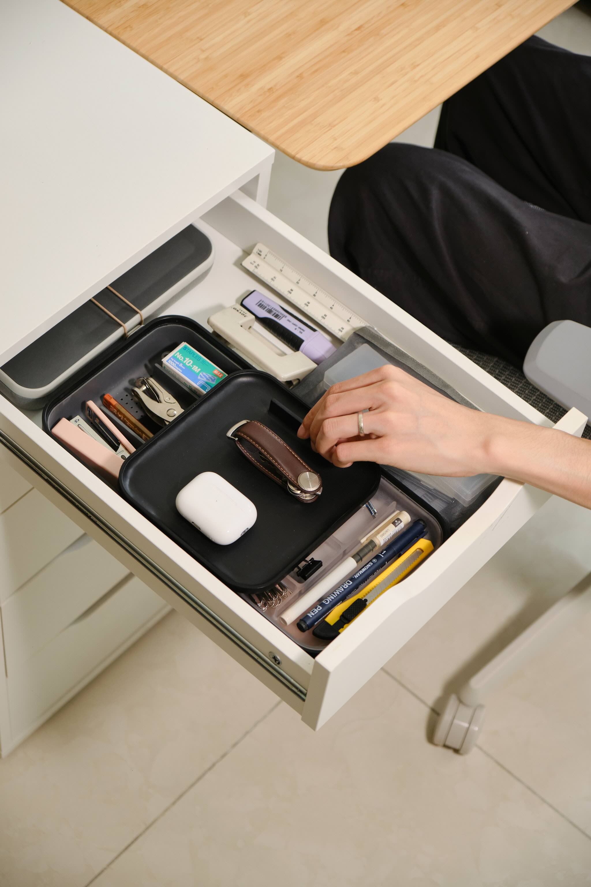 Orbitkey unveils customizable Grid Desk Organizer - 9to5Mac